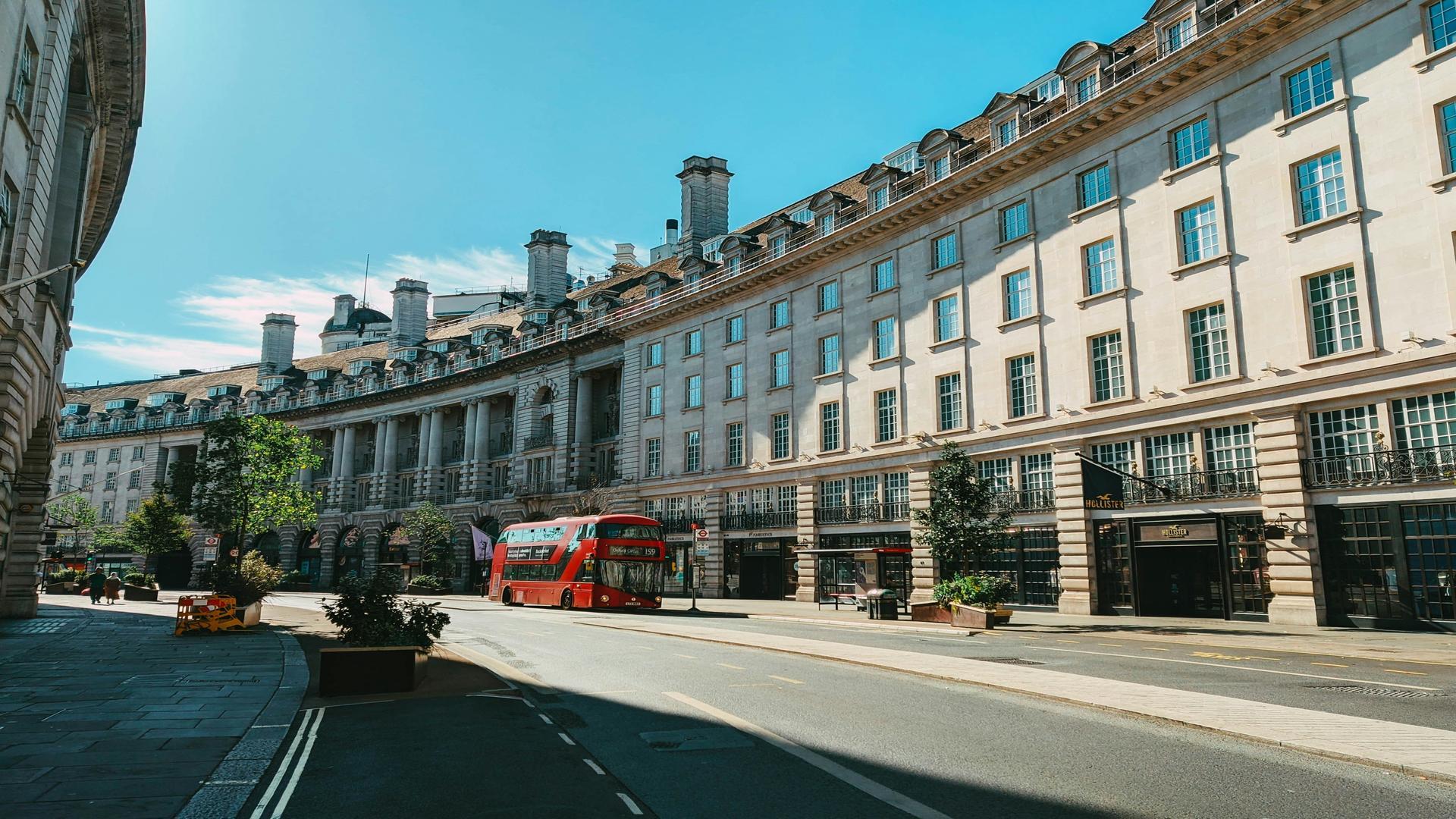 VIP Tours: 10 Exclusive London Experiences by Taxi